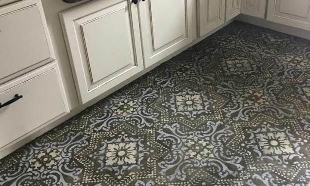 Insanely Gorgeous Kitchens with Tile Floor Stencils - DIY Renovation